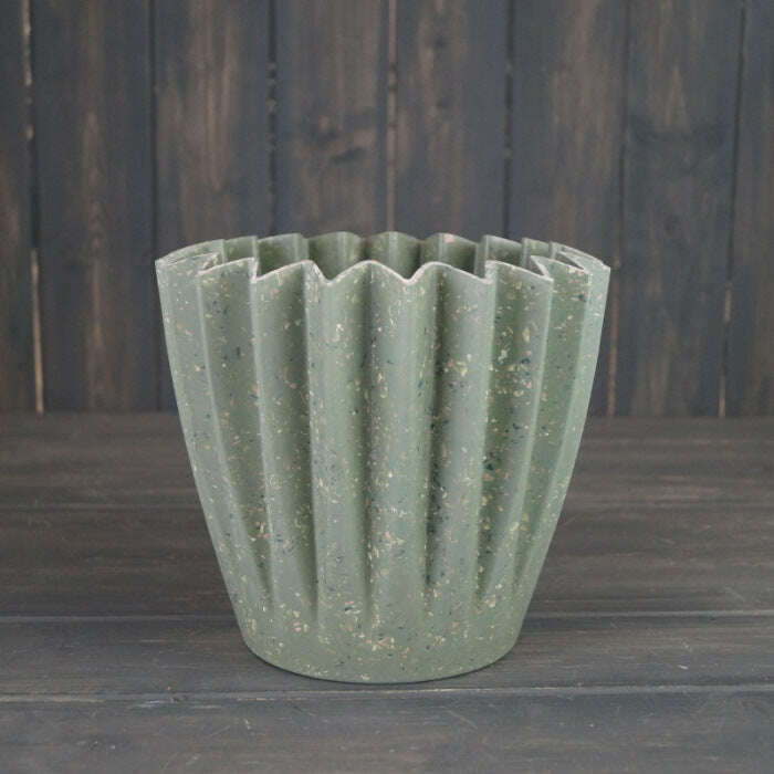 Sage Green Indoor Plant Pot 19cm: Corrugated & Sustainable